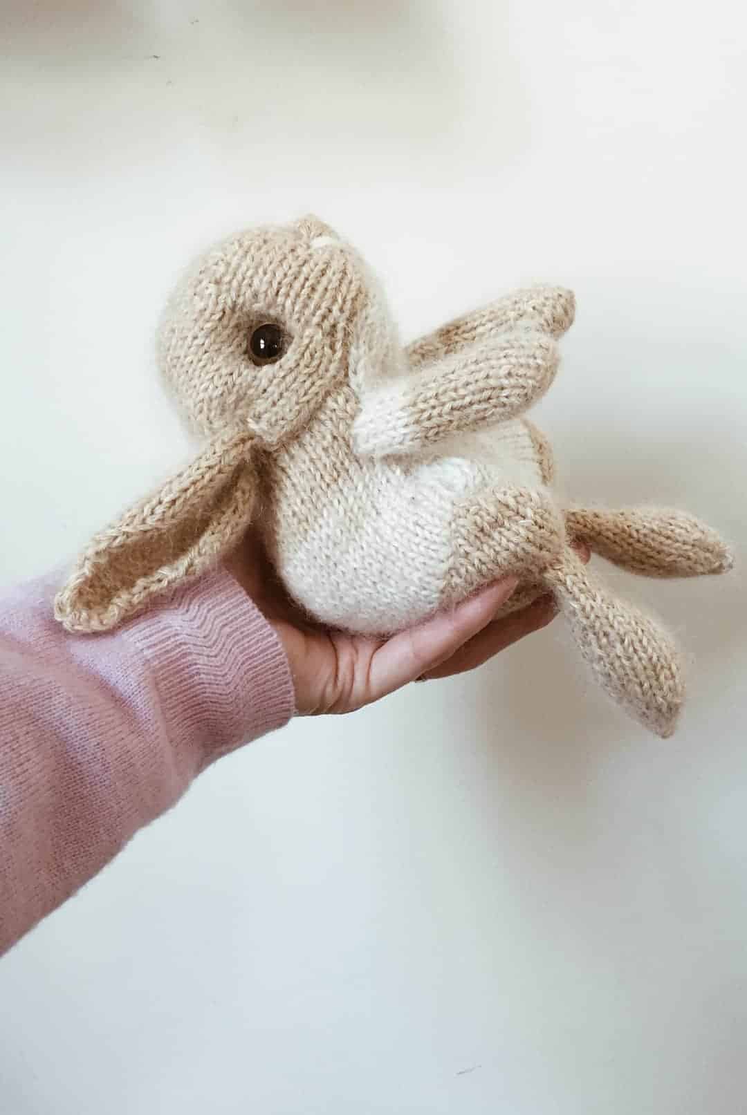 Knit a bunny: free rabbit knitting pattern to love - From Britain with Love